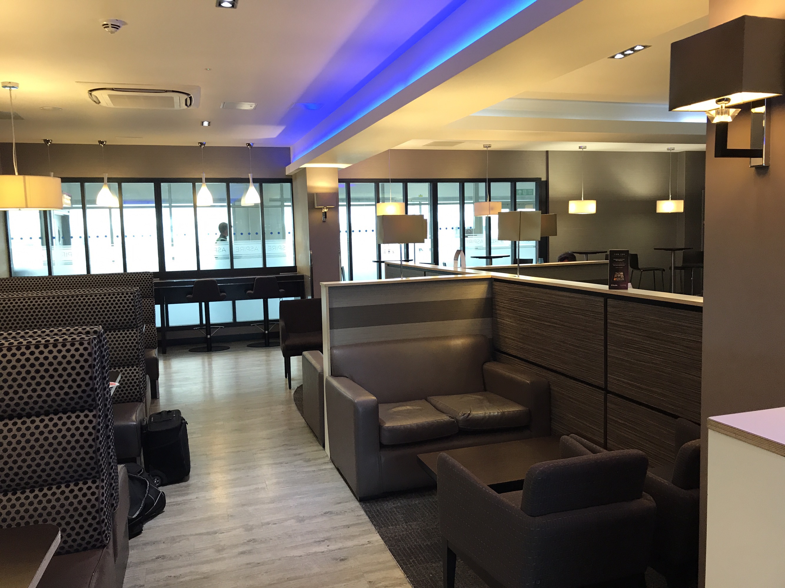 British Airways Lounge Edinburgh (EDI): : Photos, ratings, reviews, and ...