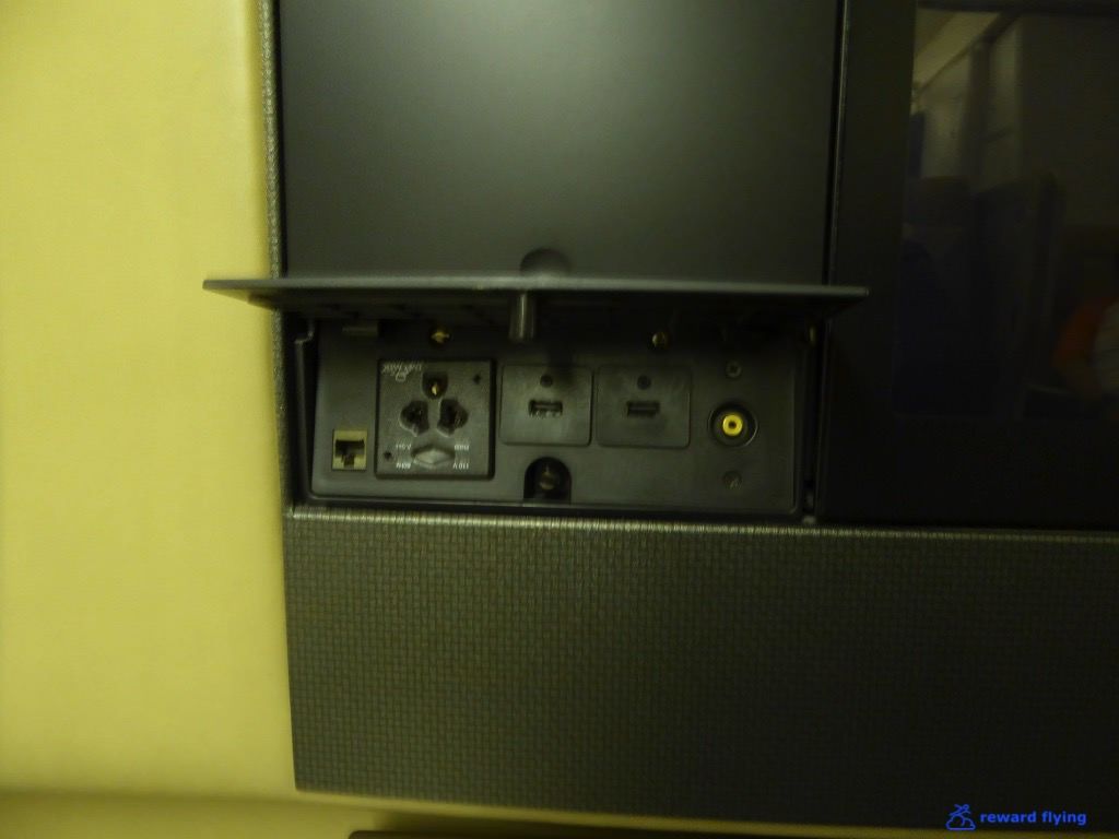 Review of Singapore Airlines flight from Singapore to Melbourne in Business