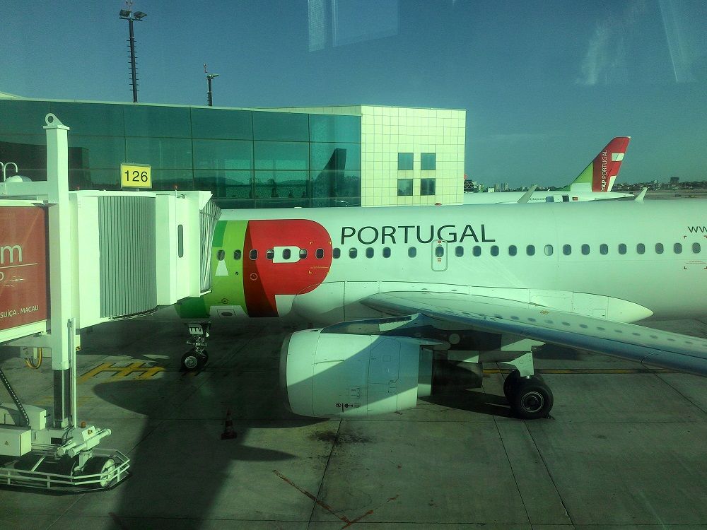 Review of TAP Air Portugal flight from Madrid to Lisbon in Business