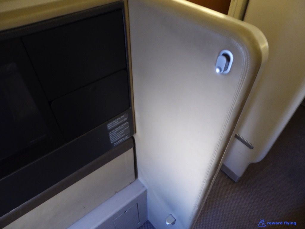Review of Singapore Airlines flight from Sydney to Singapore in Business