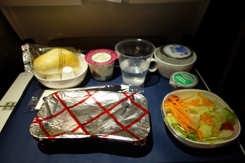 Review of British Airways flight from San Francisco to London in Economy