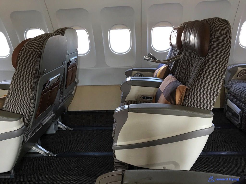 Review of Etihad Airways flight from Doha to Abu Dhabi in Business