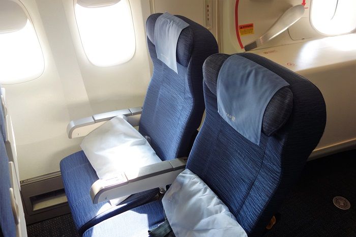 Review of United flight from Beijing to San Francisco in Economy