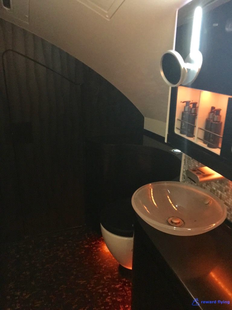 Review of Etihad Airways flight from Abu Dhabi to Melbourne in First