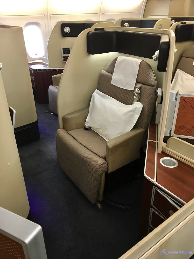 Review of Qantas flight from Melbourne to Los Angeles in First