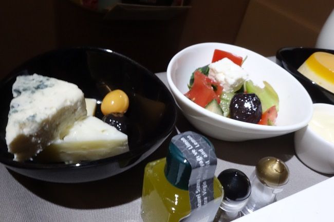 Review of Turkish Airlines flight from Cairo to Istanbul in Business