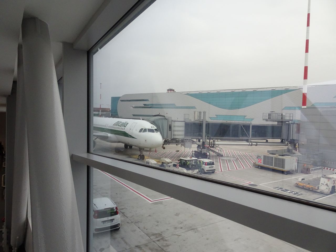 Review of British Airways flight from Rome to London in Economy