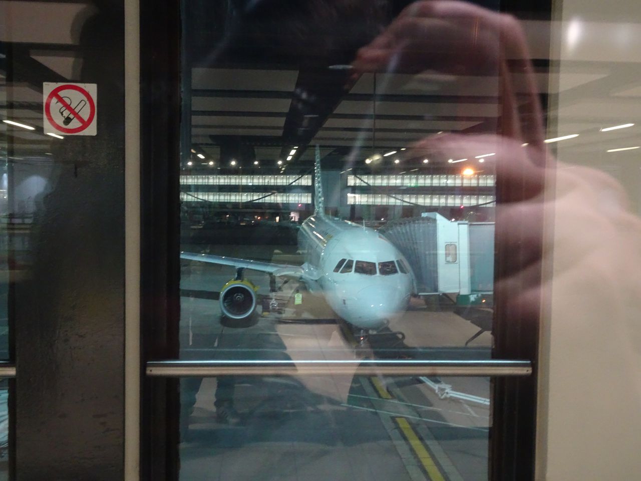 Review of Vueling Airlines flight from London to Rome in Economy