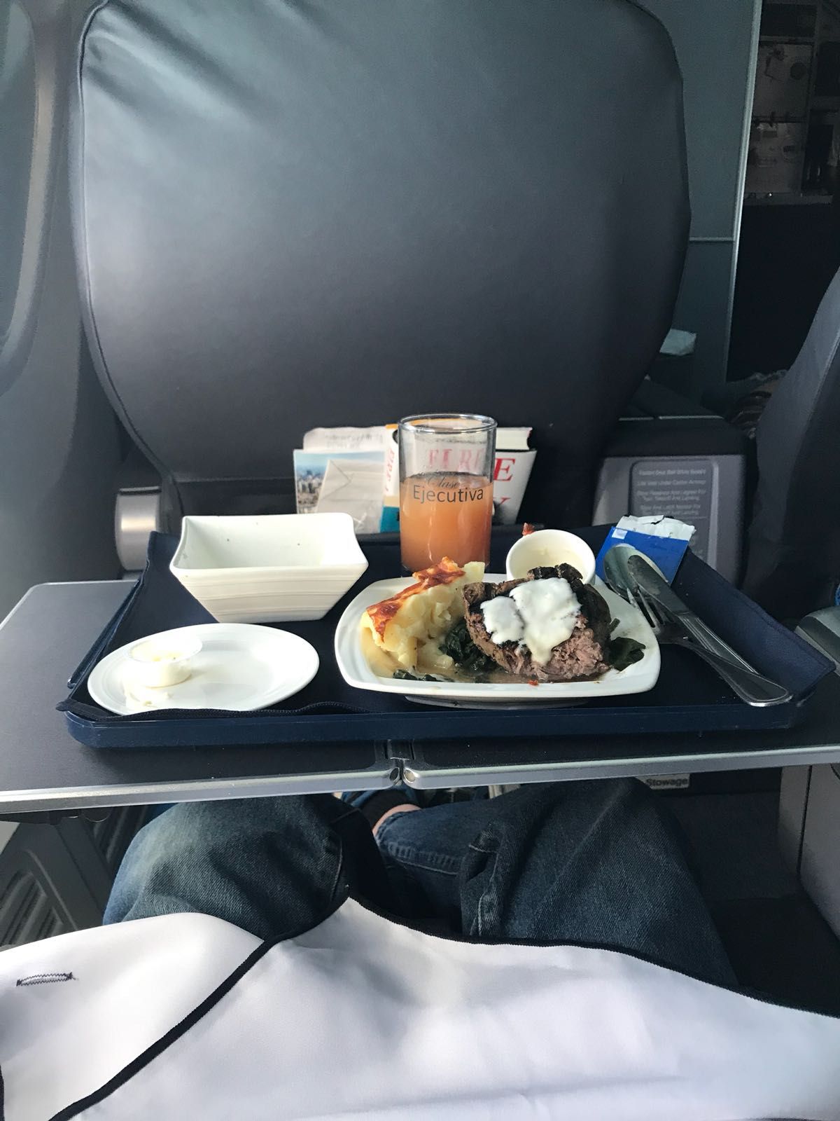 Review of Copa Airlines flight from Toronto to Panamá City in Business