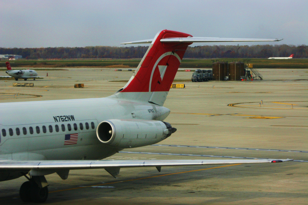 Review of Northwest Airlines flight from Detroit to Boston in First