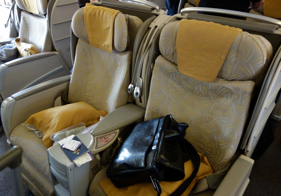 Review of Asiana Airlines flight from Seattle to Seoul in Business