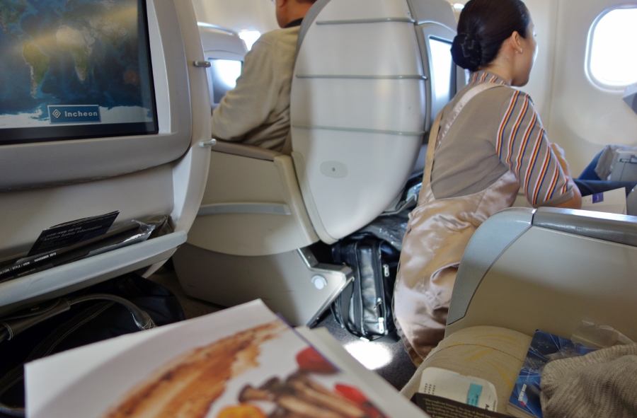 Review of Asiana Airlines flight from Seattle to Seoul in Business