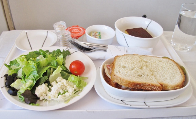 Review of AeroMexico flight from Los Angeles to Mexico City in Business