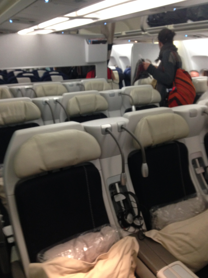 Review of Air France flight from New Delhi to Paris in Economy