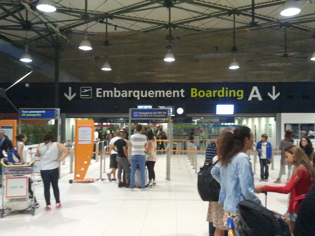 Review of Arkia Israel Airlines flight from Paris to Tel Aviv in Economy