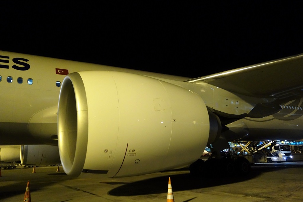 Review of Turkish Airlines flight from Istanbul to Hong Kong in Business