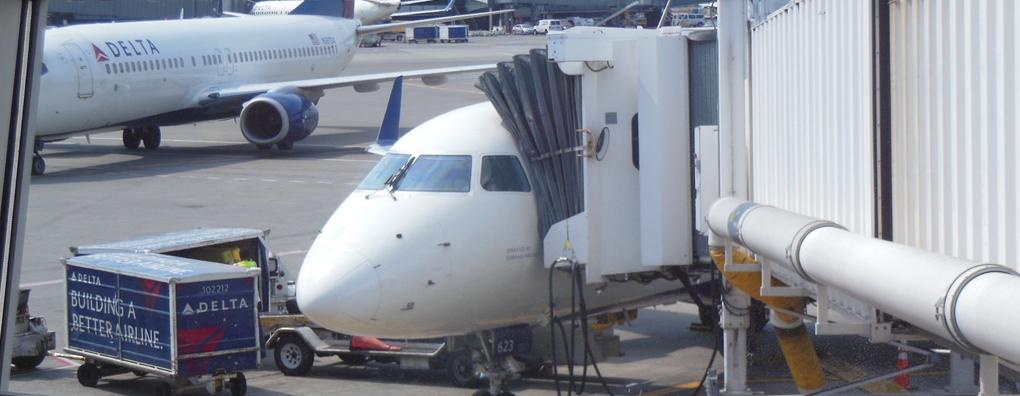 Review of Delta Connection flight from San Francisco to Seattle in Economy