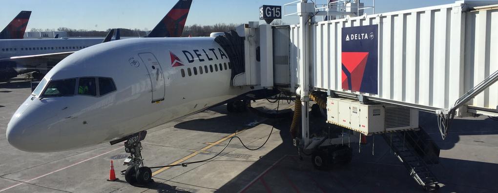 Review of Delta Air Lines flight from F. Lauderdale to Minneapolis in ...