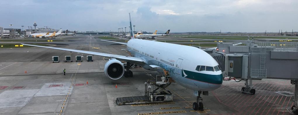 Review of Cathay Pacific flight from Singapore to Hong Kong in Economy