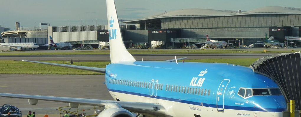 Review of KLM flight from Amsterdam to London in Economy