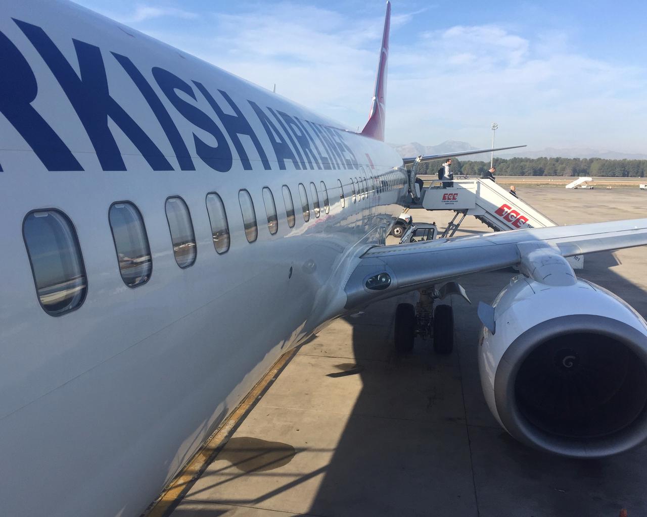 Review of Turkish Airlines flight from Istanbul to Antalya in Economy
