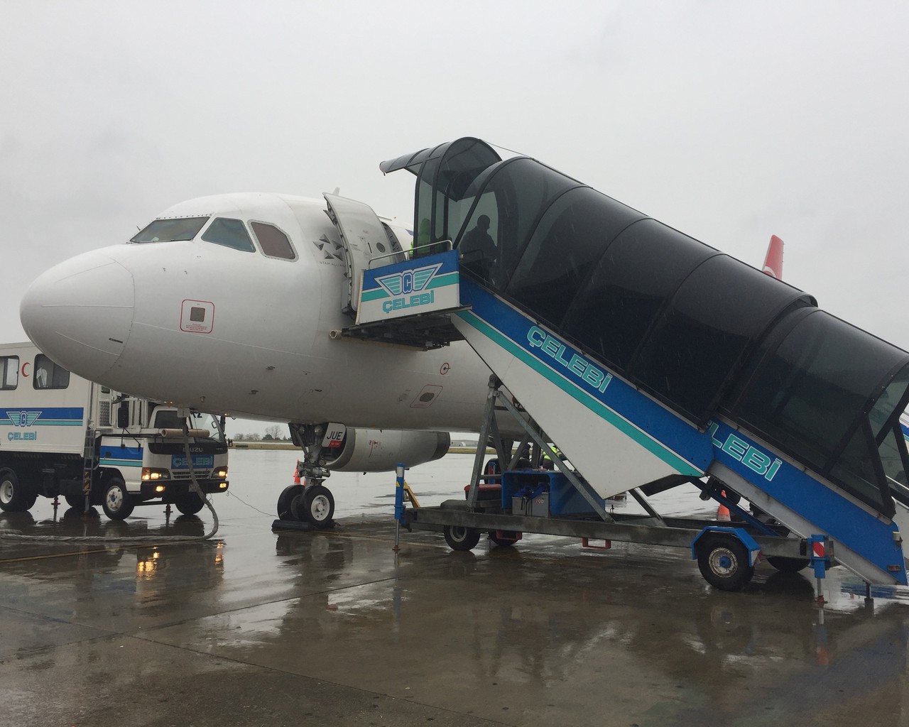 Review of Turkish Airlines flight from Istanbul to Trabzon in Business