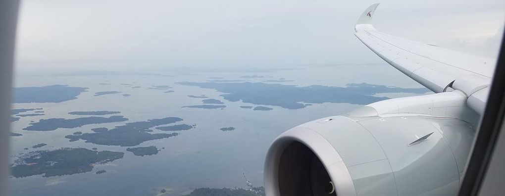 Review of Qatar Airways flight from Doha to Singapore in Business