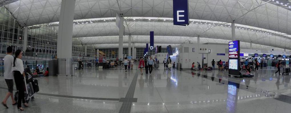 Review of Cathay Pacific flight from Hong Kong to Sydney in Economy