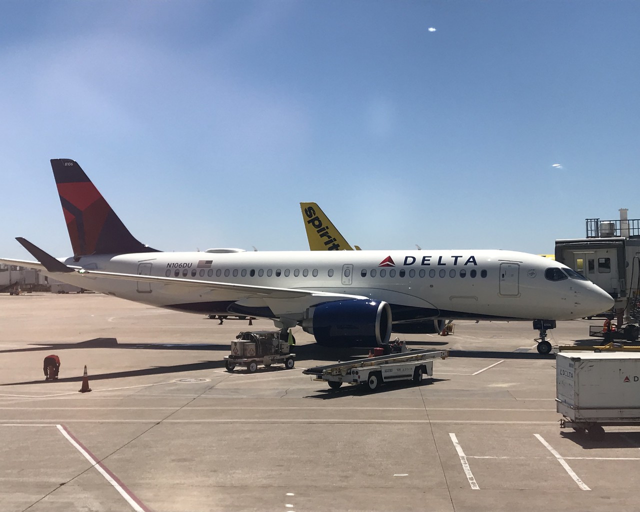 Review of Delta Air Lines flight from Dallas/Fort Worth to Detroit in ...