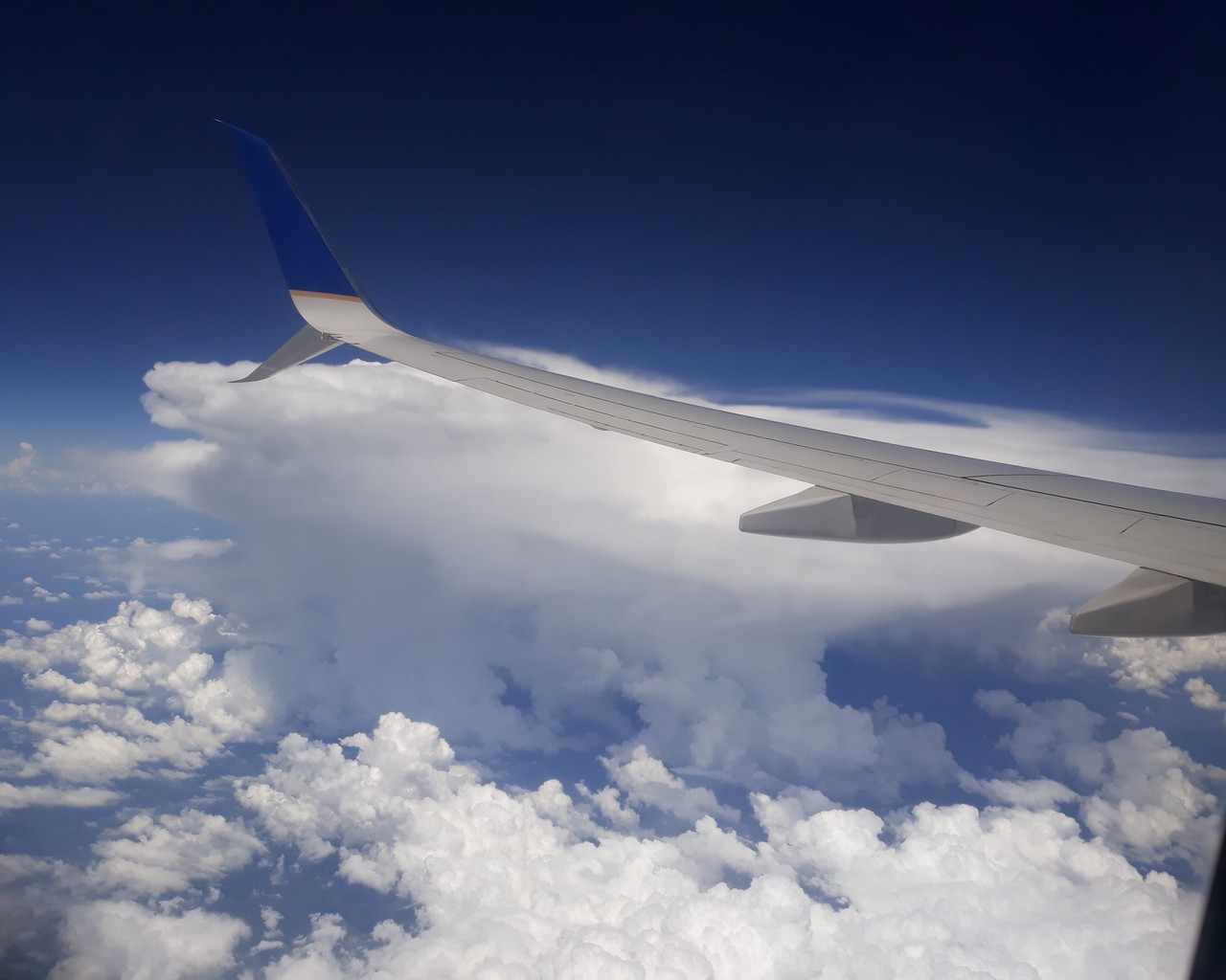 Review of Copa Airlines flight from Mexico City to Panamá City in Economy