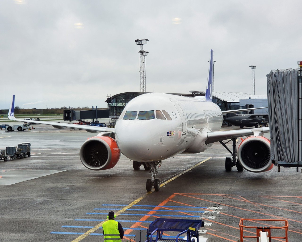 Review of SAS flight from Copenhagen to Stockholm in Economy