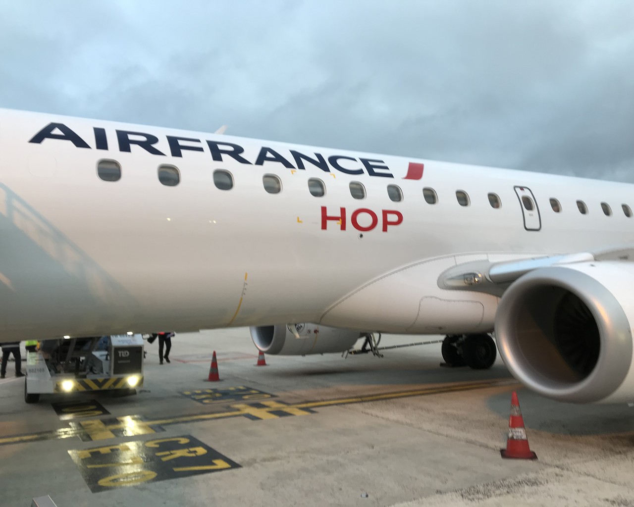 Review of Air France Hop flight from Paris to Stuttgart in Economy