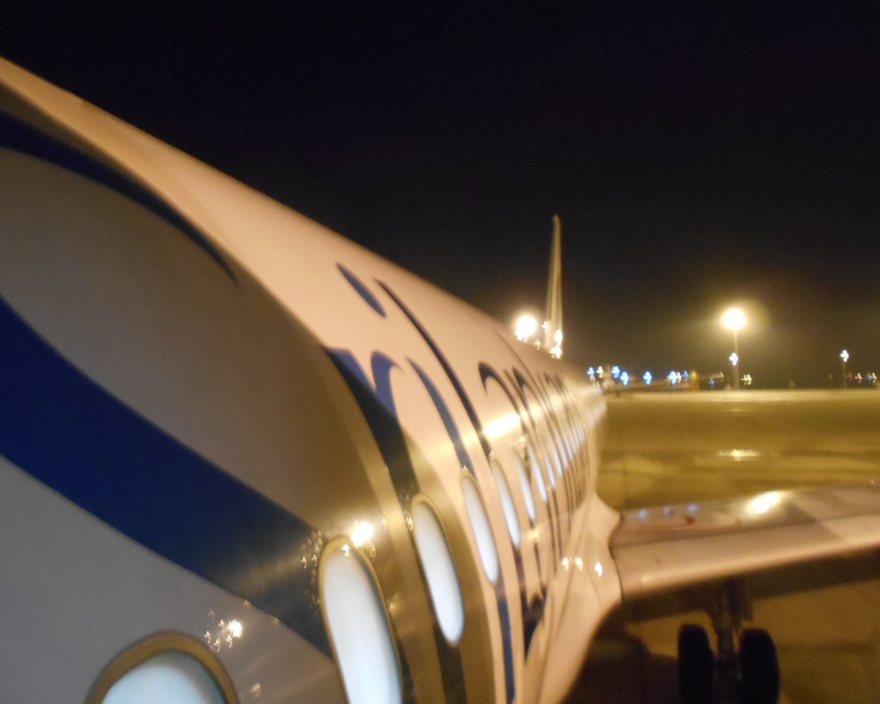 Review of SriLankan Airlines flight from Abu Dhabi to Colombo in Economy