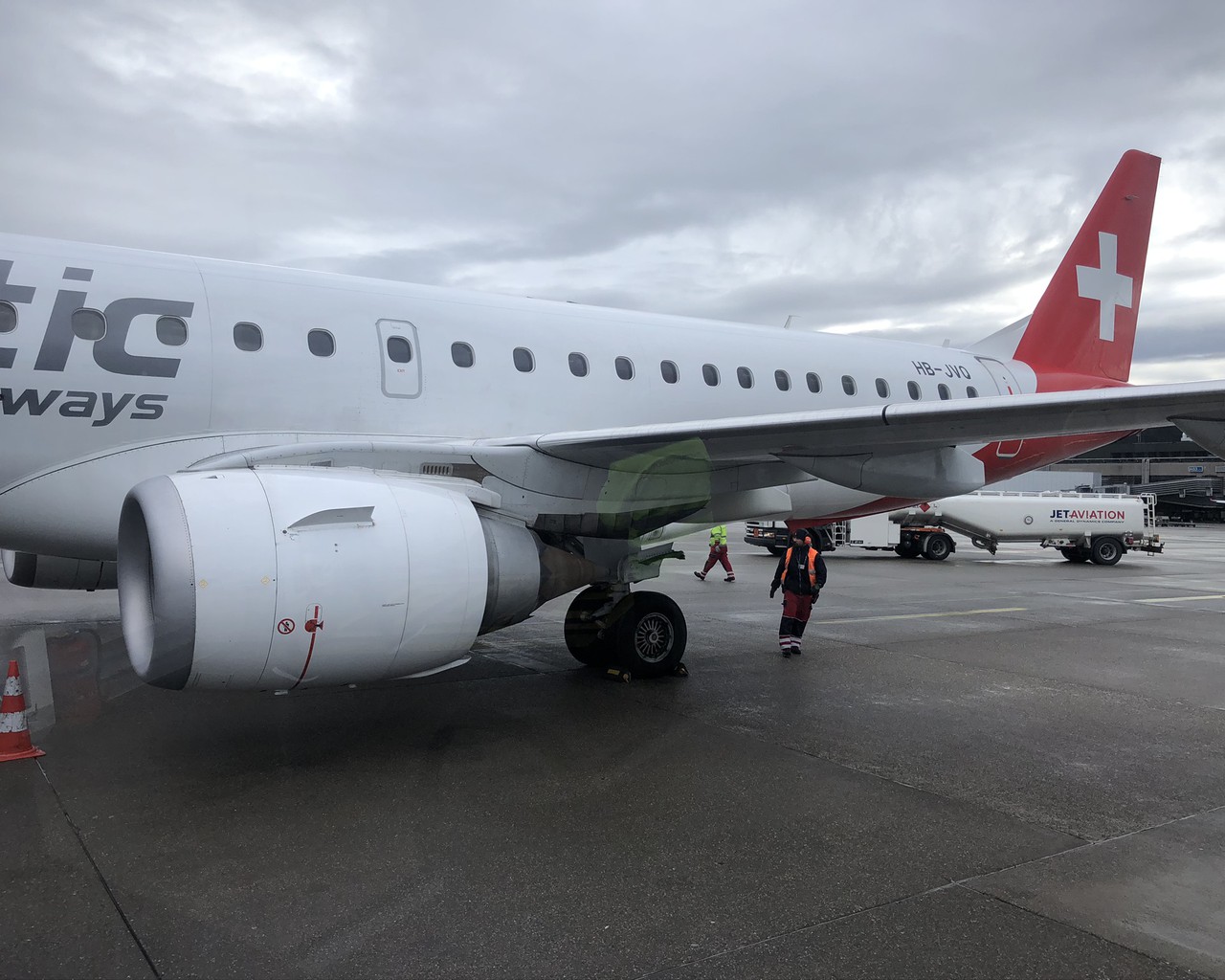 Review of SWISS flight from Munich to Zurich in Business
