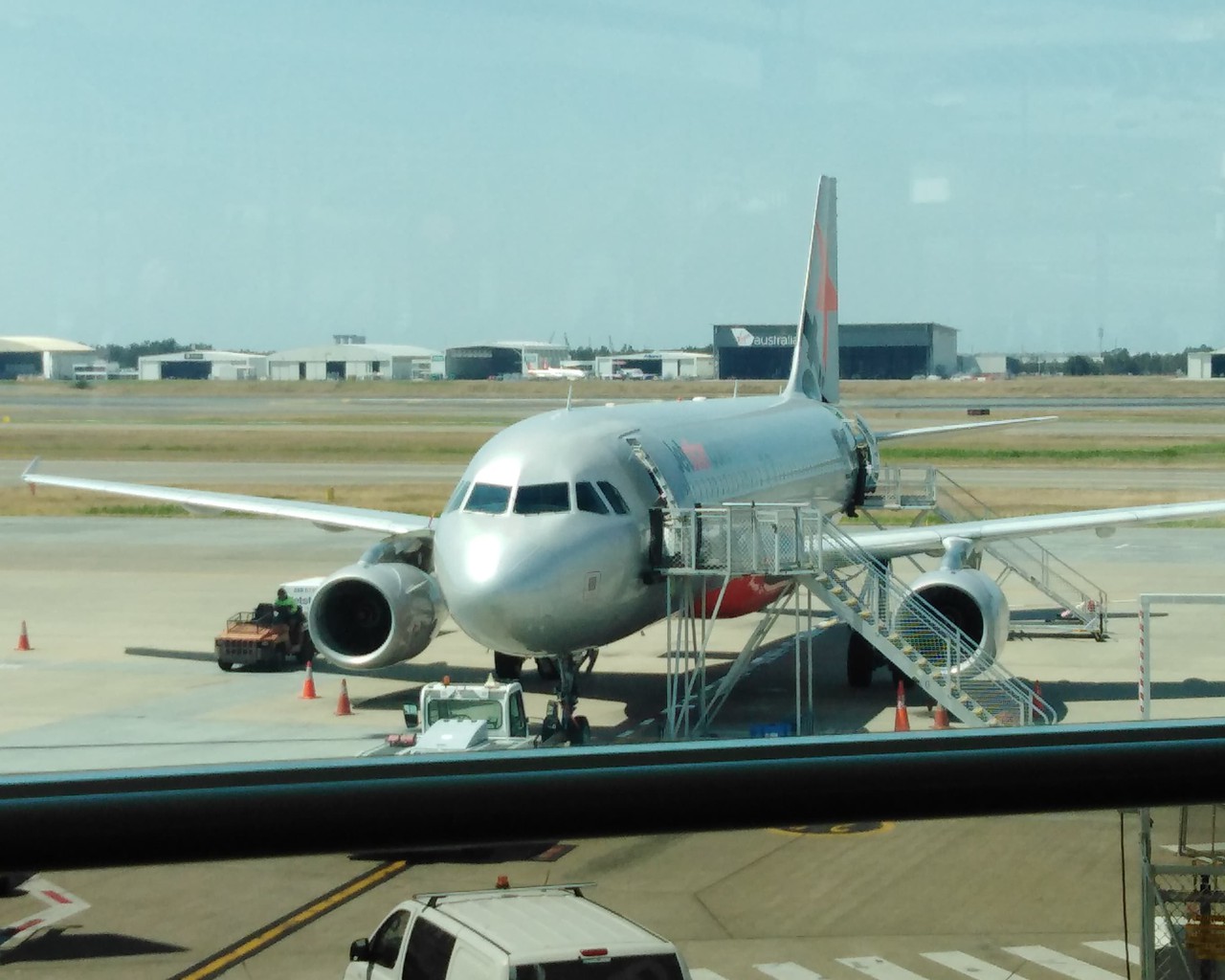 Review of Jetstar Airways flight from Brisbane to Townsville in Economy