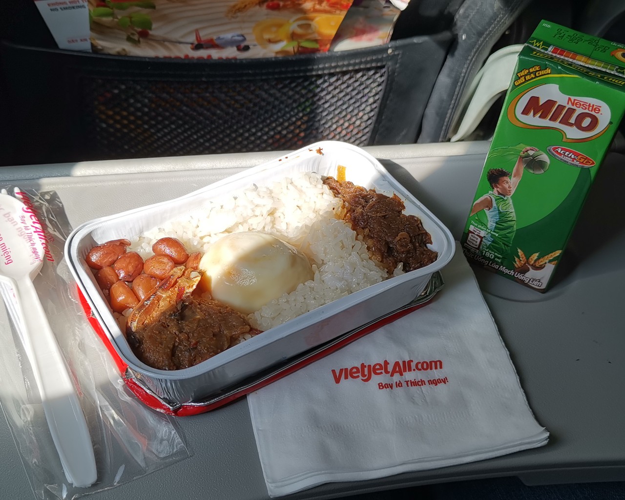 Review of VietjetAir flight from Ho Chi Minh City to Hanoi in Economy
