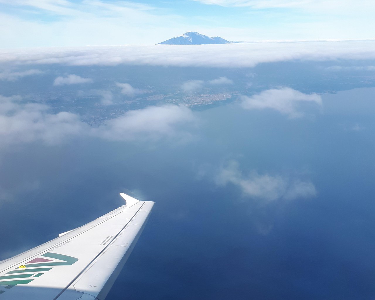 Review of Alitalia flight from Catania to Rome in Economy