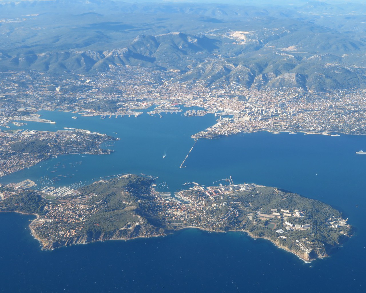 Avis du vol easyJet Toulon → Paris en Economique