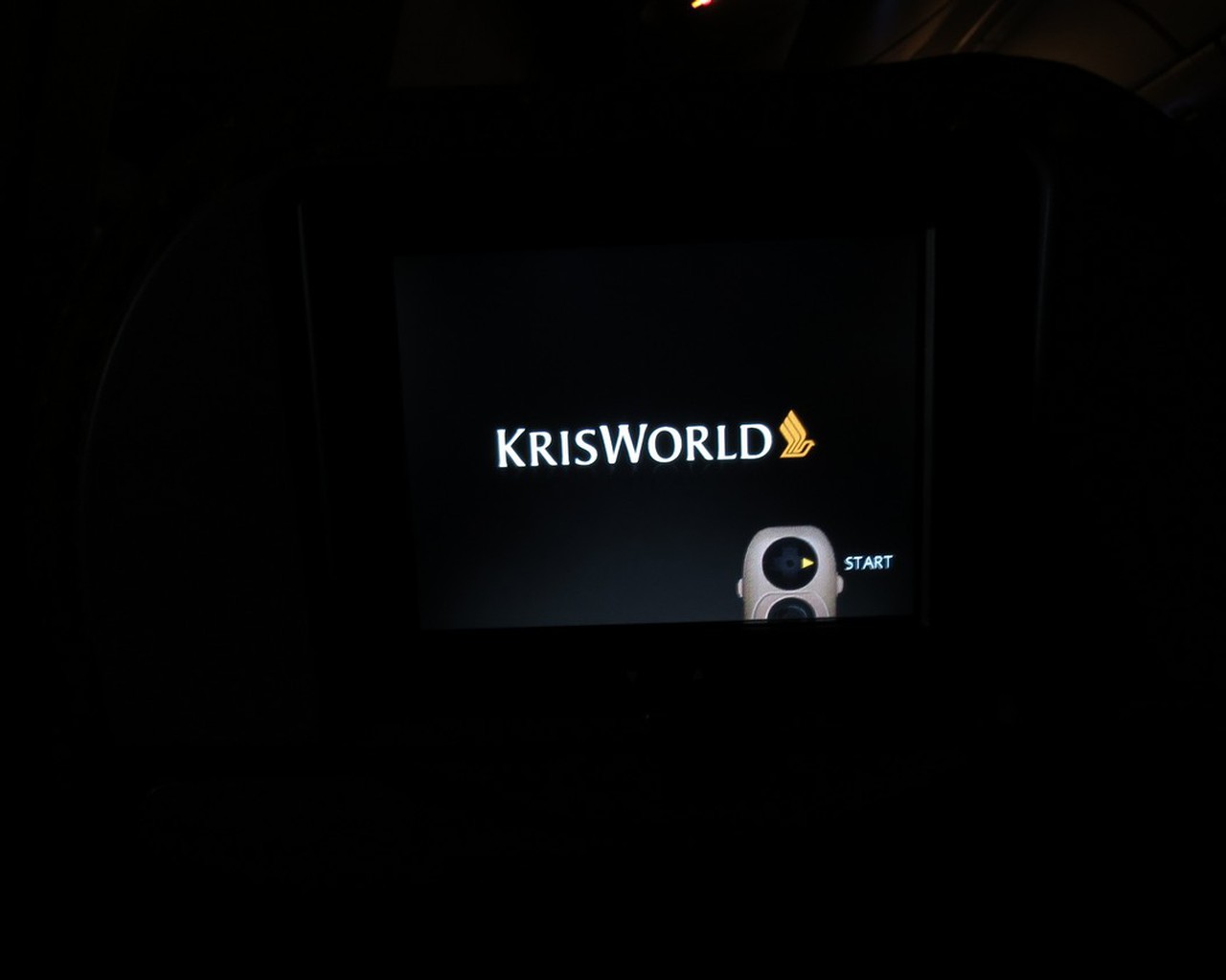 Review of Singapore Airlines flight from Singapore to Mumbai in Economy