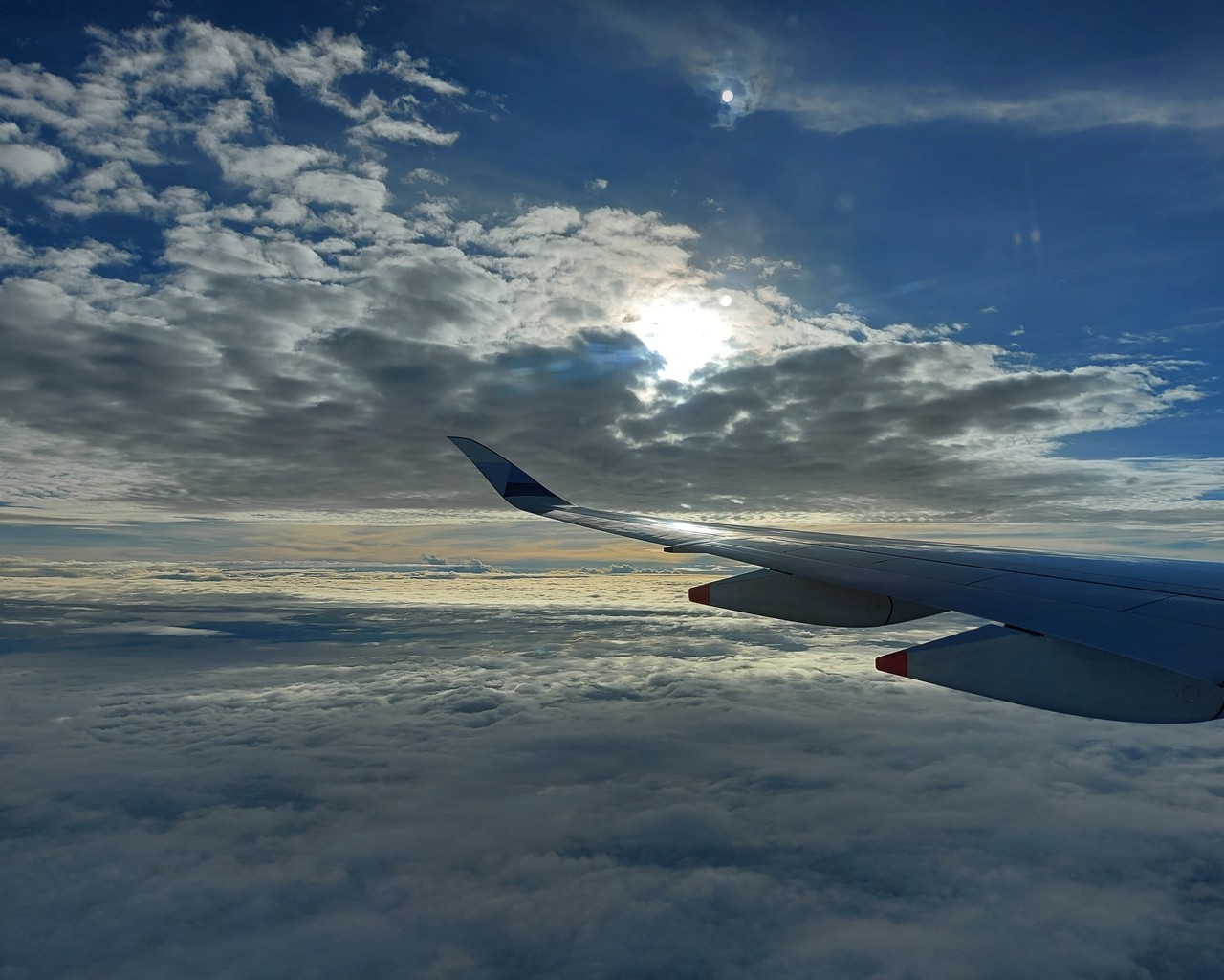 Review of China Airlines flight from Singapore to Taipei in Economy