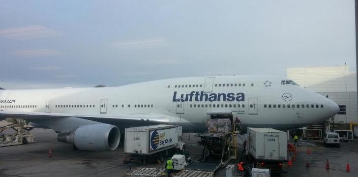 Review of Lufthansa flight from Denver to Frankfurt in First