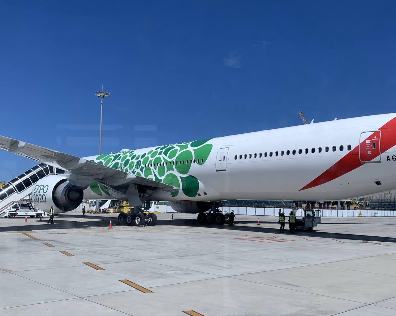 Review of Emirates flight from Dubai to Malé in Business