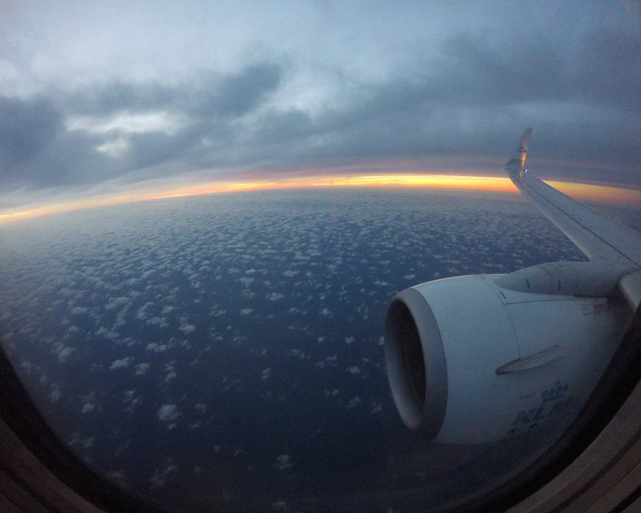 Review of KLM flight from London to Amsterdam in Business