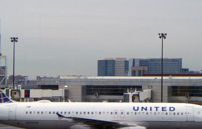 Review of United flight from Boston to Houston in Economy