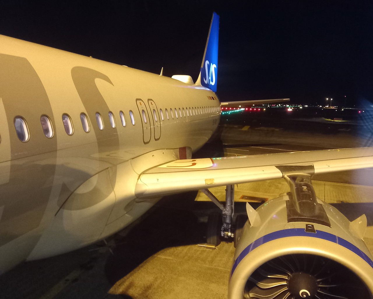 Review of SAS flight from Copenhagen to Stockholm in Economy