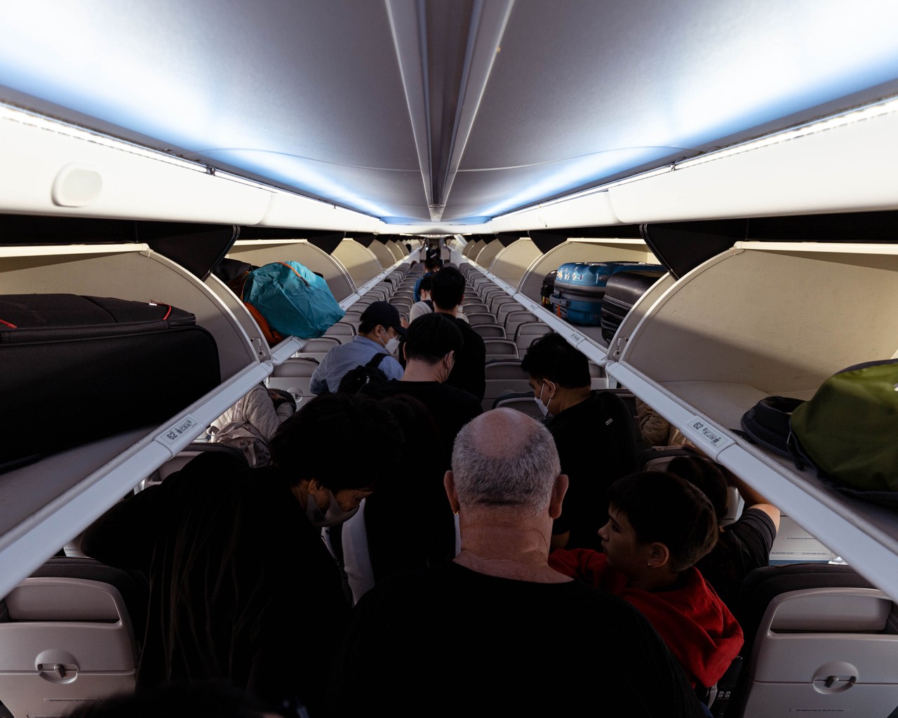 Review of Singapore Airlines flight from Phuket to Singapore in Economy