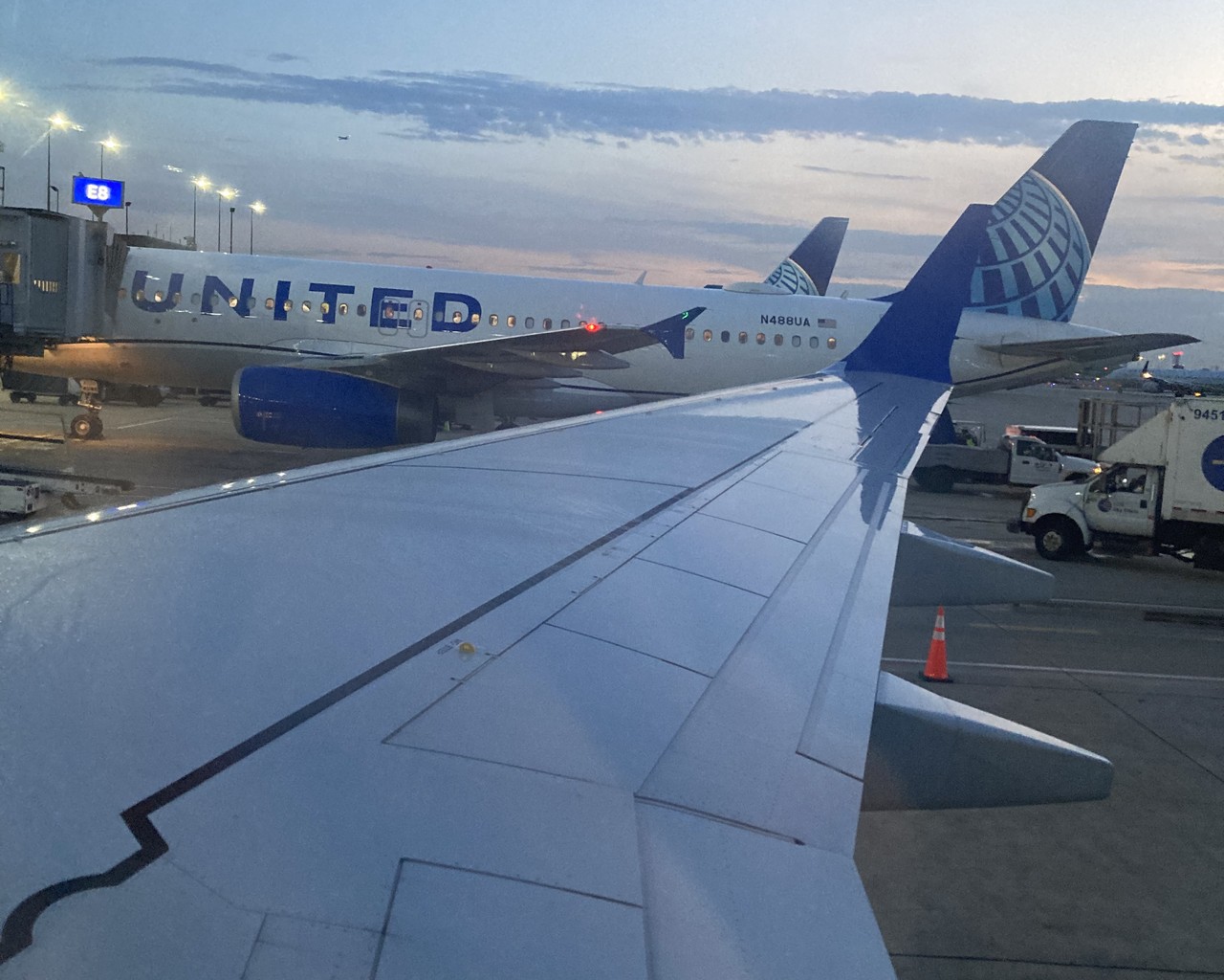 Review of United flight from Chicago to Portland in Economy