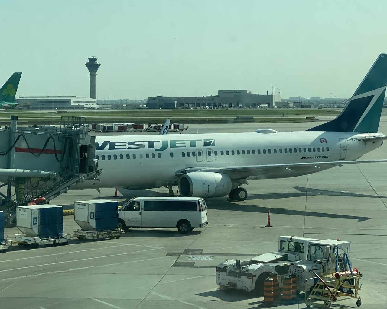Avis du vol WestJet Toronto → Calgary en Premium Eco