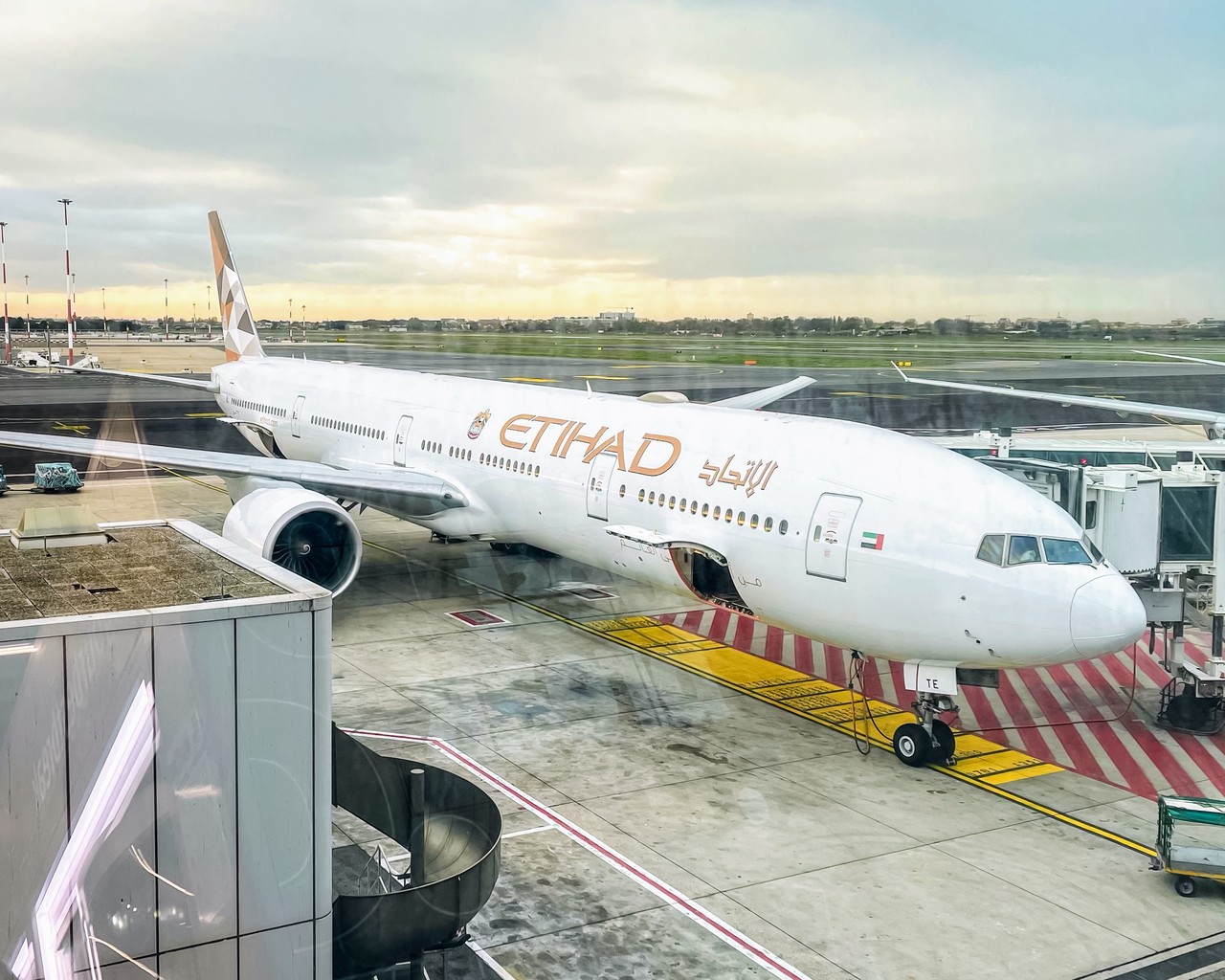 Review of Etihad Airways flight from Rome to Abu Dhabi in Economy