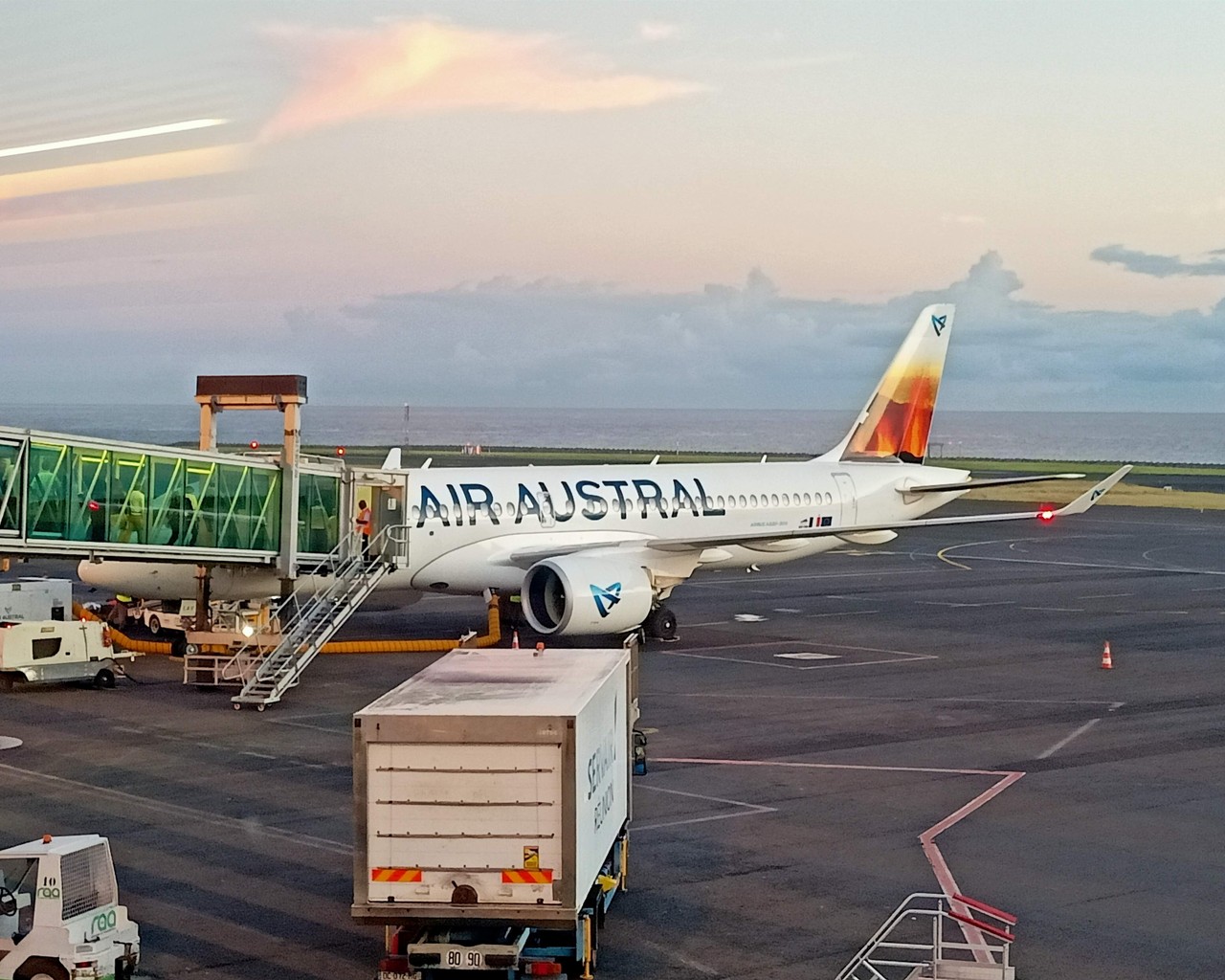 Avis du vol Air Austral St Denis → Port Louis en Economique
